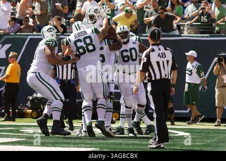 Buffalo Bills wide receiver Stephen Gosnell (89) runs with the ball ...