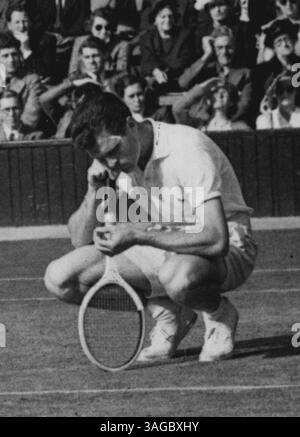 Patty Budge - Tennis. July 14, 1950. (Photo by Paul Popper Ltd Stock ...