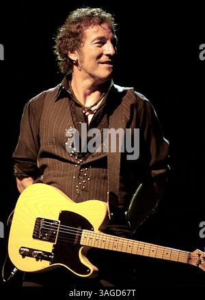 Sep 06, 2003; Boston, MA, USA; PATTI SCIALFA performs at Fenway Park ...