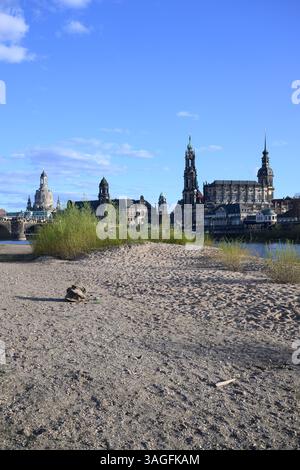 Dresden, Germany. 08th Apr, 2025. Dresden Park Railway steam locomotive ...