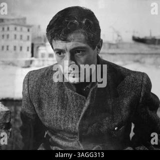 Italian actor Marcello Mastroianni, 1950s Stock Photo - Alamy