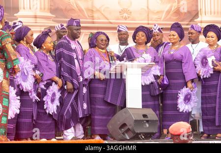 Sons and Daughters of Oyo Kingdom during the Coronation Ceremony of His ...