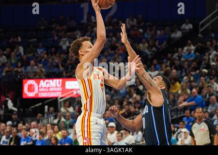 Atlanta Hawks guard Dyson Daniels (5) goes to the basket past ...