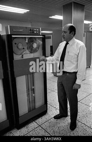 IBM vintage banking computer system, Banco de la Nación Argentina ...