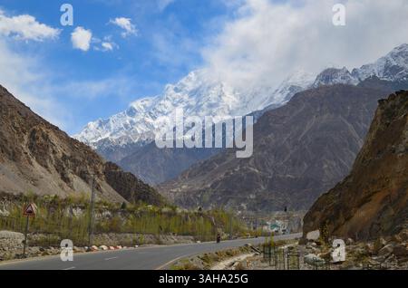 Majestic Rakaposhi Peak in Nagar Valley, Gilgit-Baltistan, Pakistan ...