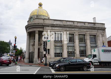 PNC bank building in historic Georgetown, Washington DC Stock Photo - Alamy