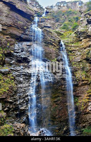 Three tiered waterfall (SanDieQuan) in Lushan (Mount Lu), Jiujiang City ...