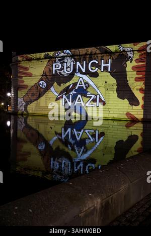 Seattle, USA. 24 Jan, 2025. Street artist Light Guerrilla art light ...