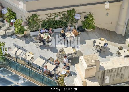 Dachrestaurant Azotea Cibeles, Madrid, Spanien *** Rooftop restaurant ...