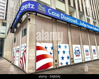 Fox News, building exterior with electronic news display, New York City ...