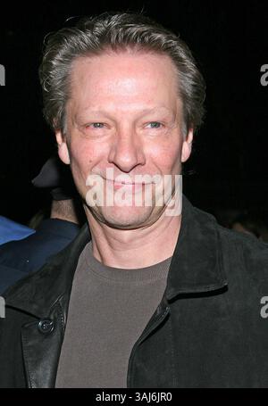 27 September 2005 - Alice Tulley Hall, NYC - Catherine Keener arrives ...