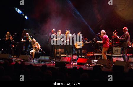 Glasgow Scotland. 18th January 2018. Eddi Reader, Scottish singer ...