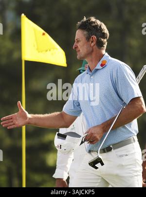 Augusta, United States. 10th Apr, 2025. Honorary starter Gary Player ...