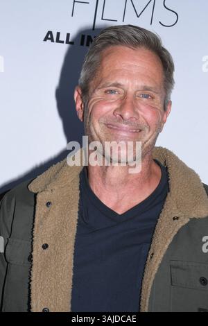 Melrose Place Actor Rob Estes poses in Los Angeles for a Holiday ...
