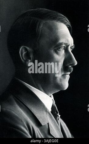 Profile portrait of Adolf Hitler, 1938 Stock Photo - Alamy