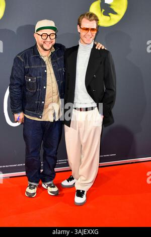 Sebastian Lege , Robin Huth zu Gast auf dem roten Teppich bei der VIP ...