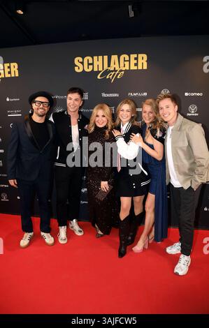 Julian David, Maite Kelly, Linda Hesse und Julia Lindholm beim Grand ...