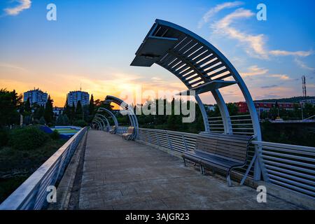 Moscow Bridge (Moskovski most), a pedestrian bridge that spans the ...