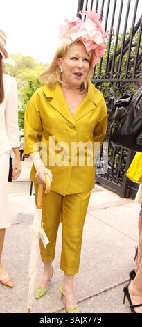 Singer and actress Bette Midler attends the premiere of Netflix's "The ...