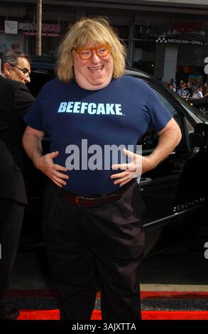 Bruce Vilanch Premiere of 'Land of the Lost' at Grauman's Chinese ...