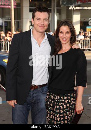 Jason Bateman arriving at the premiere of 'The Hangover' held at the ...
