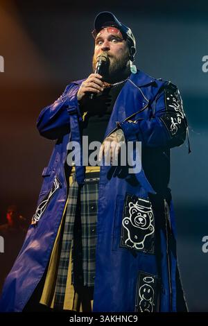 LONDON, ENGLAND: Teddy Swims peforms at Wembley Arena. Featuring: Teddy ...