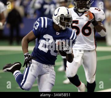 KRT SPORTS STORY SLUGGED: BRONCOS-RAVENS KRT PHOTO BY GEORGE BRIDGES ...