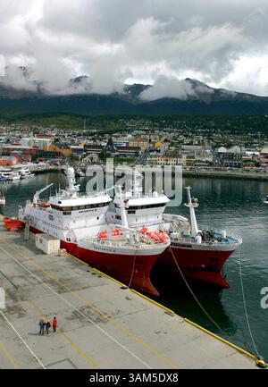 KRT TRAVEL STORY SLUGGED: CRU-HANAHIGHWAY KRT PHOTOGRAPH BY RON COBB/ST ...