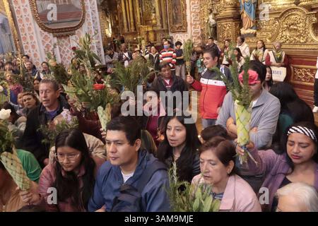BENDICION RAMOS Quito April 13, 2025 Father during the religious ...