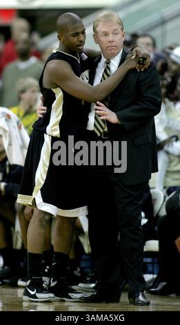 FILE - North Carolina head coach Scott Forbes shouts at an umpire after ...