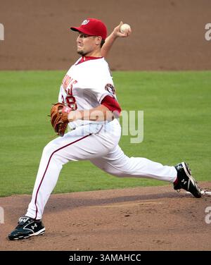 Washington Nationals Joel Hanrahan (38) delivers a pitch in the first ...