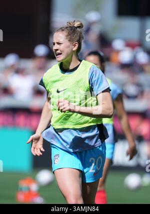 Chicago Stars FC midfielder Bea Franklin (20) enters the field before ...