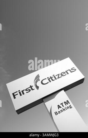 Bank atm sign, 24 hour banking Stock Photo - Alamy