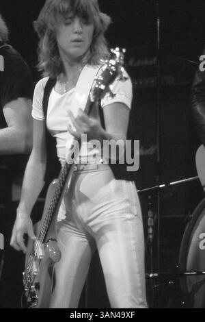 Suzi Quatro, Paradise Club, Boston, Massachusetts, USA, July 1979 Stock ...