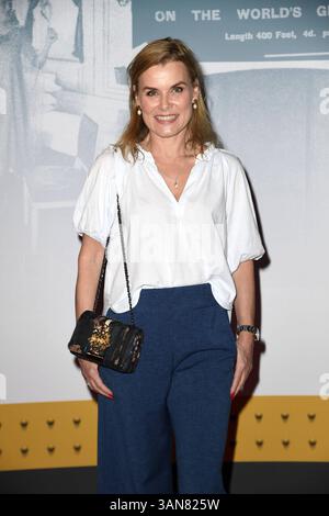 Andrea Luedke beim Opening Event zur TITANIC Ausstellung in Hamburg am ...