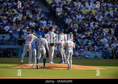 Chicago Cubs pitcher Colin Rea throws in the fourth inning of a ...