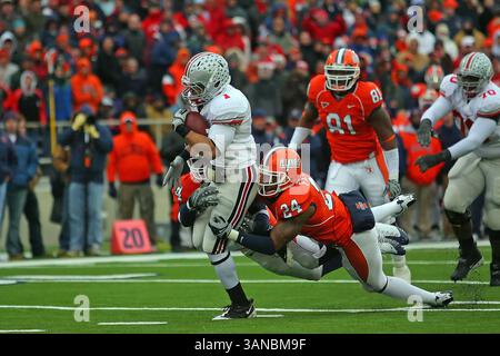 Ohio State running back Bo Jackson plays against Grambling State during ...