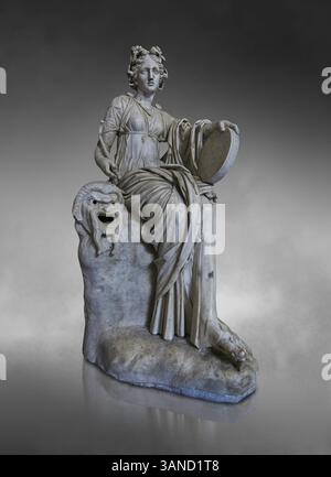 Roman statue of Thalia ancient Greek muse goddess. Hall of Muses, Museo ...