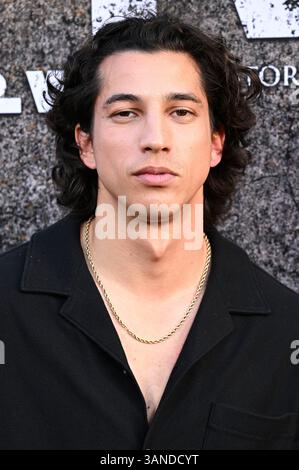 Benjamin Norris bei der Premiere der 2. Staffel der Disney Serie Andor ...