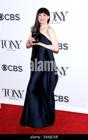 Lena Hall winner of award for Best Performance by an Actress in a ...
