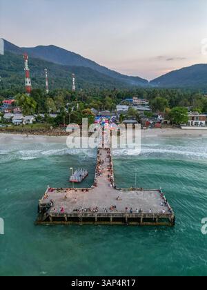 Aerial view of Chaloklum Sunday night market on Koh Phangan island ...