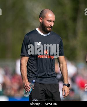 Oxford City manager Ross Jenkins during Hornchurch vs Oxford City ...