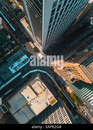 Train subway aerial view at Chicago, Vintage cityscape of Chicago ...