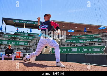 Greensboro, NC: Greensboro Grasshoppers pitcher Jake Shirk (16) warms ...