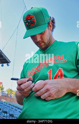 Greensboro, NC: Greensboro Grasshoppers pitcher Jarod Bayless (14 ...