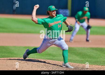 Greensboro, NC: Greensboro Grasshoppers pitcher Jarod Bayless (14 ...