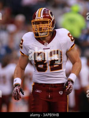 Washington Redskins tight end Logan Paulsen (82) participates in an ...