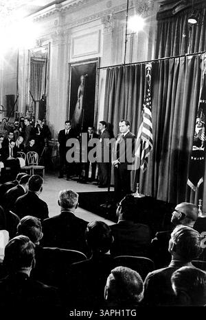 Jan. 1, 2011 - RON ZIEGLER (3RD HEAD BEHIND OF NIXON) PRESIDENT RICHARD ...