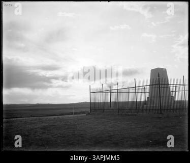 Photograph of the monument at Custer Battlefield, commemorating General ...