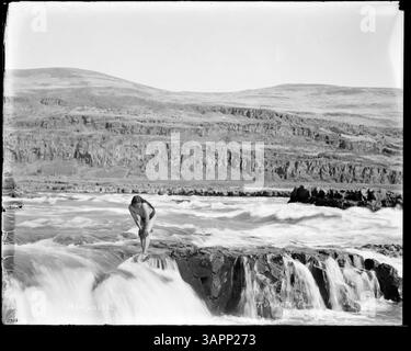 This photograph depicts the Columbia River near Wallula, Washington ...